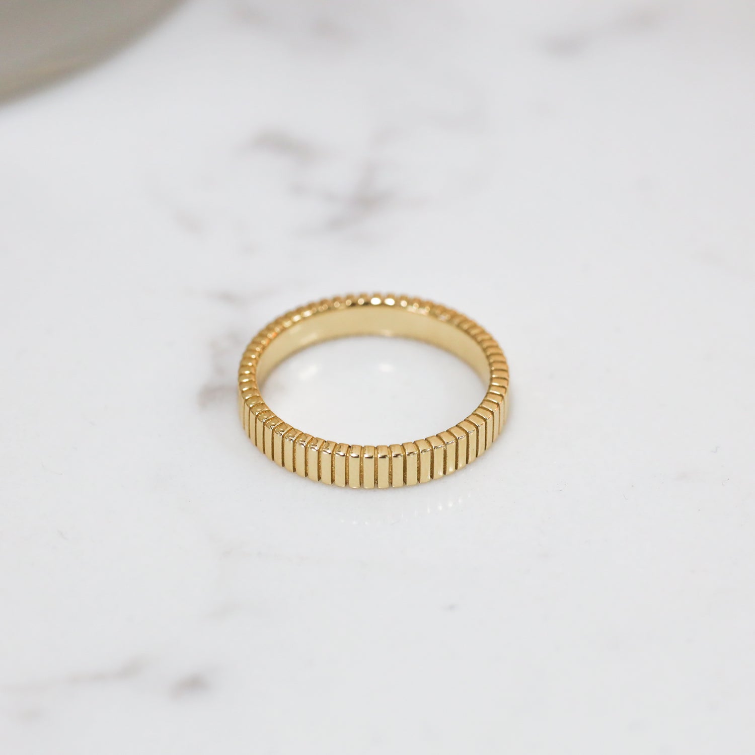 Fluted Stackable Ribbed 14K Gold Ring – GEUM JEWELRY